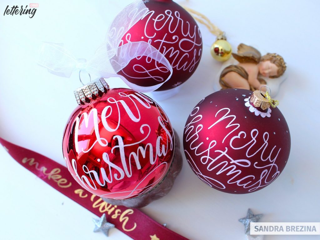 How to create gorgeous hand lettered Christmas ornaments (Tutorial)