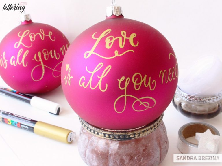 How to create gorgeous hand lettered Christmas ornaments (Tutorial)