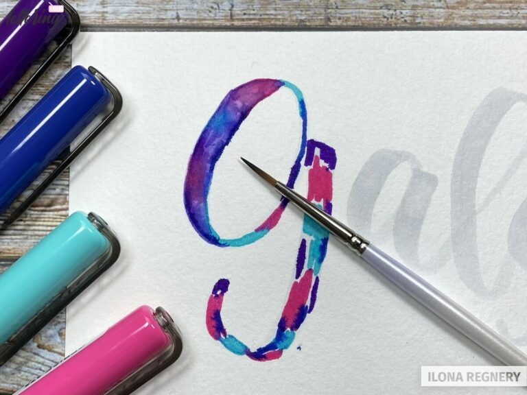 Galaxy lettering - How to create stunning galaxy letters using brushpens