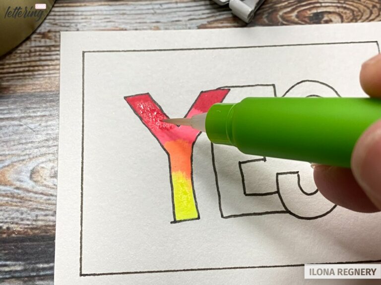 Ombre lettering - 5 amazing techniques to blend colors